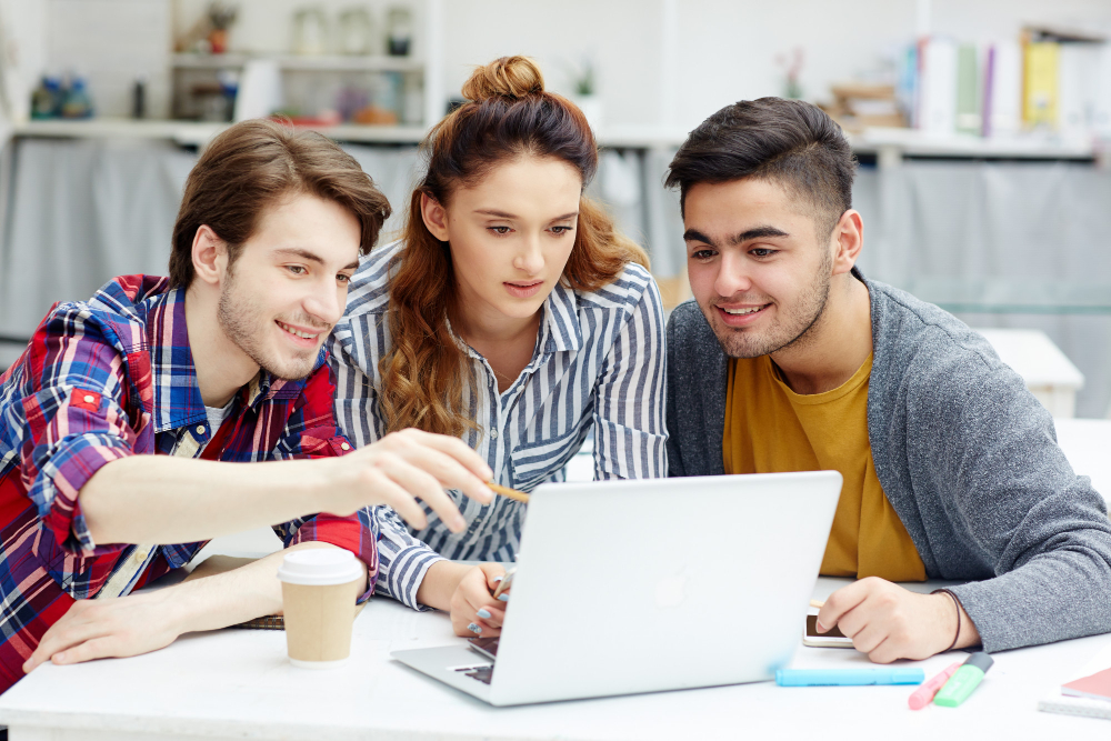 About Us | Bright College | Distance Education Center
